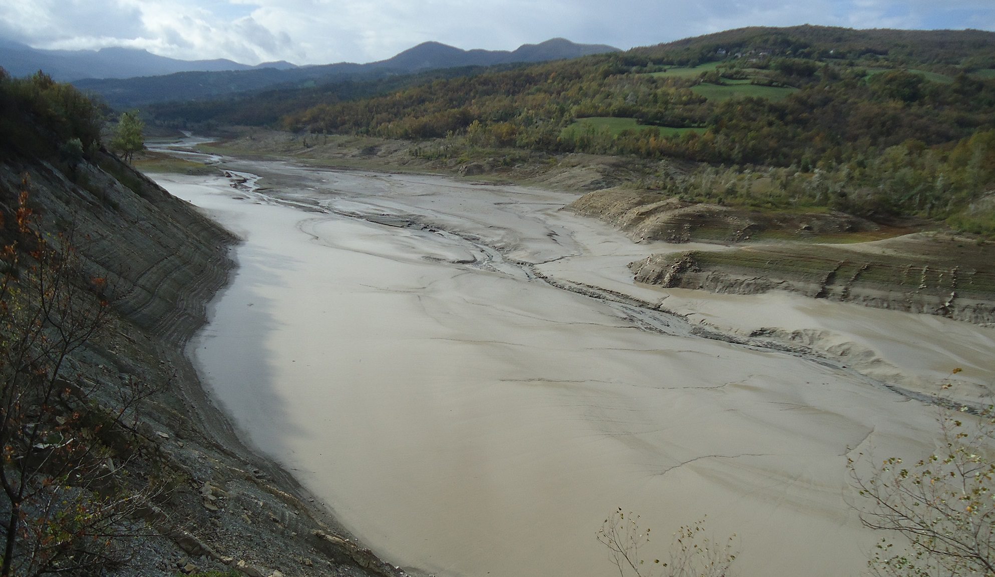 Siccità, le associazioni ambientaliste: "Le dighe non sono la soluzione ...