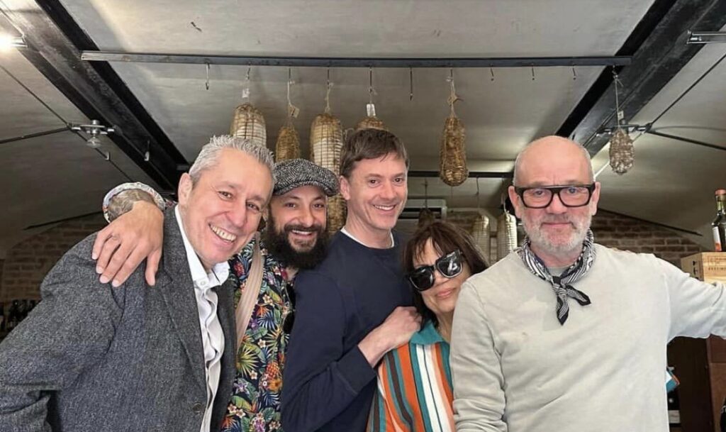 Michael Stipe a Piacenza: Pranzo per l'ex leader dei Rem