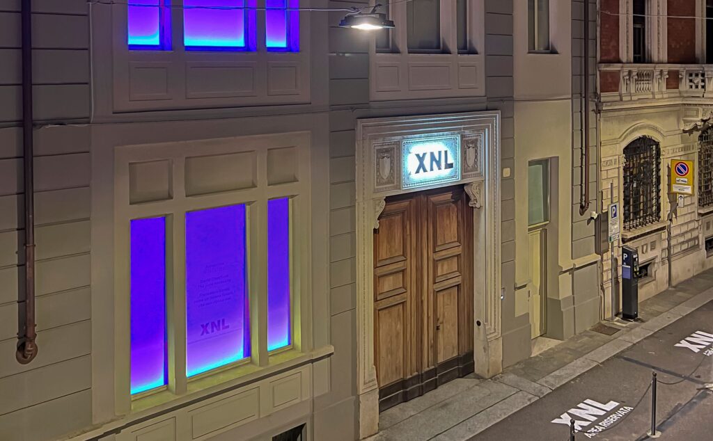 XNL si colora d'arcobaleno per salutare il Piacenza Pride