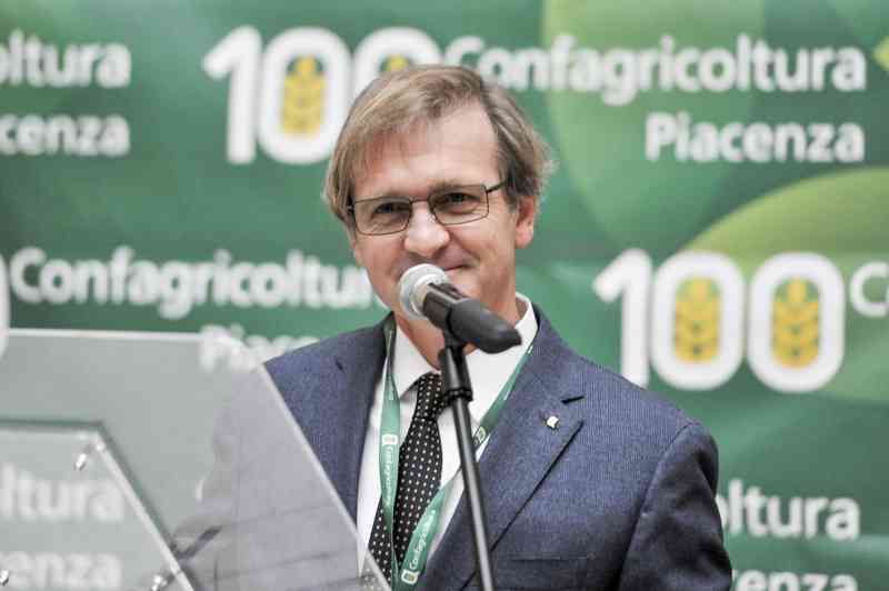 Filippo Gasparini interviene su parcheggi e dighe