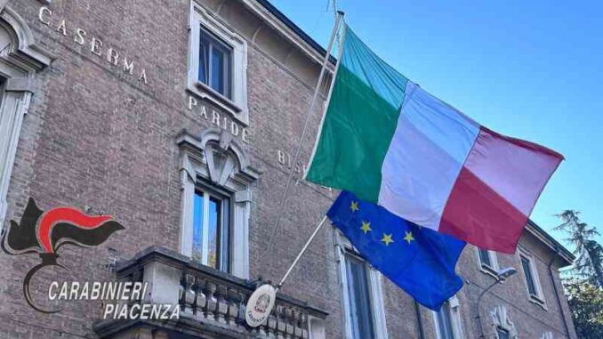 Maltratta la madre per comprarsi la droga, 43enne arrestato Maltratta la madre per comprarsi la droga, 43enne arrestato