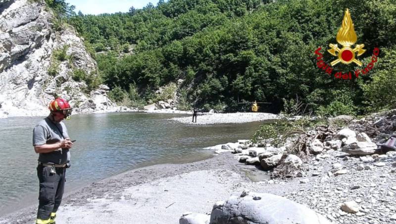 Infortunio in riva al Trebbia, 47enne soccorso a Ponte Organasco